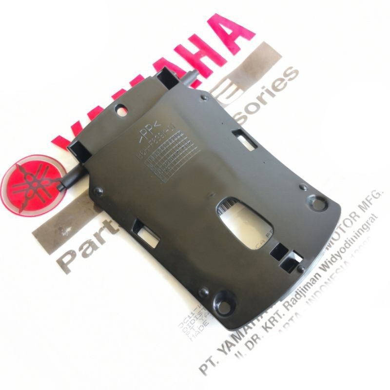 Inner Lid Fuel Tank Yamaha NMAX 2020 2021 B6H-F839K-00